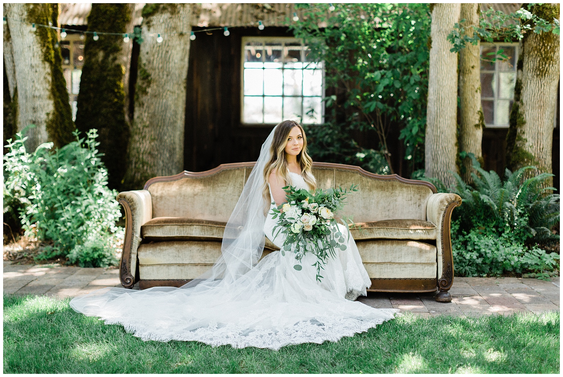 Bobby + Natalie Oregon Wedding - Ashley Cook Photography