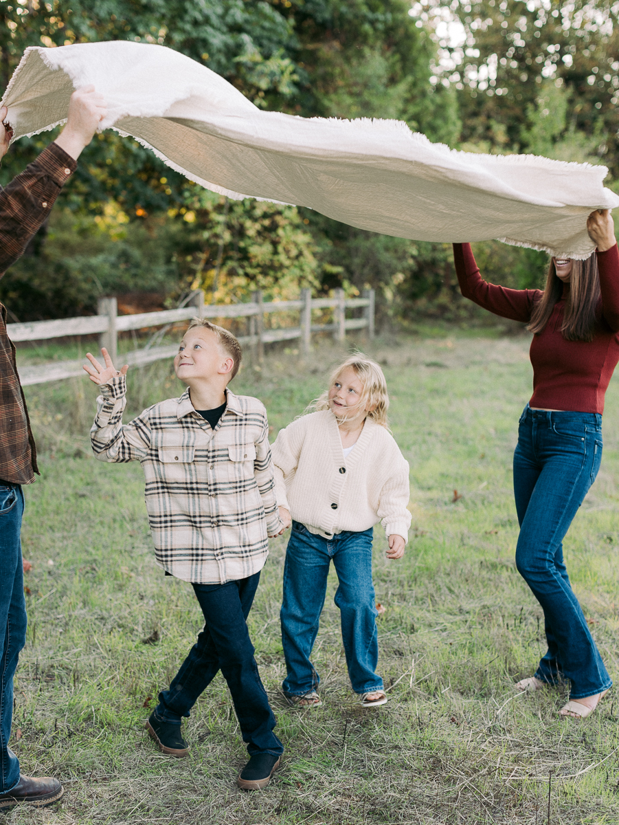 Tips to Make Your Family Photo Session Easy- Oregon Family Photographer ...