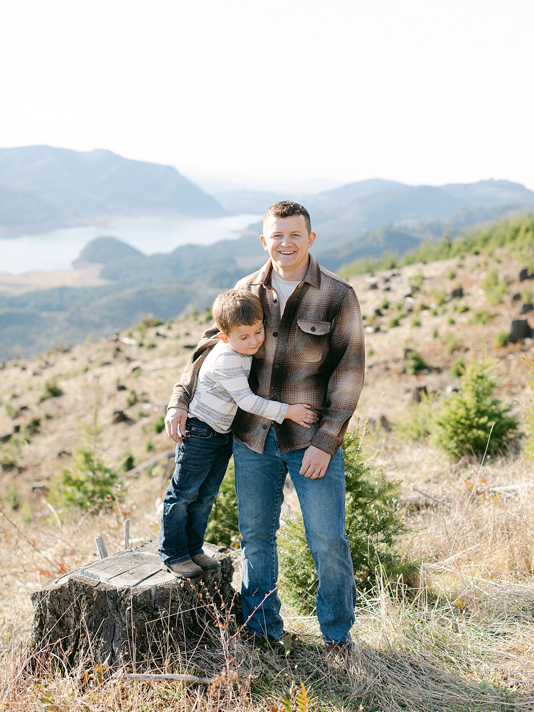 Mountain Top Family Photo Session- Pacific Northwest- Yarbrough Family ...