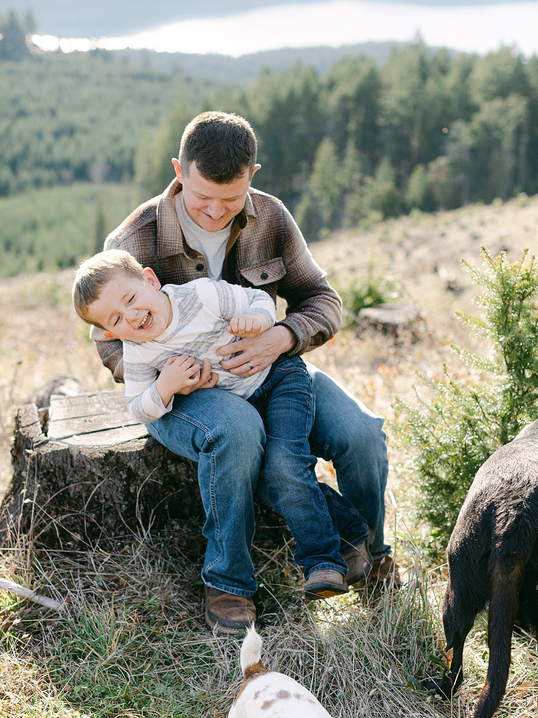 Mountain Top Family Photo Session- Pacific Northwest- Yarbrough Family ...