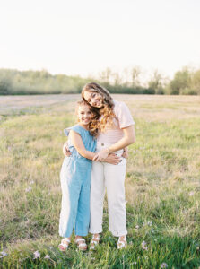What to Wear for Spring Family Photos: A Complete Style Guide - Ashley ...